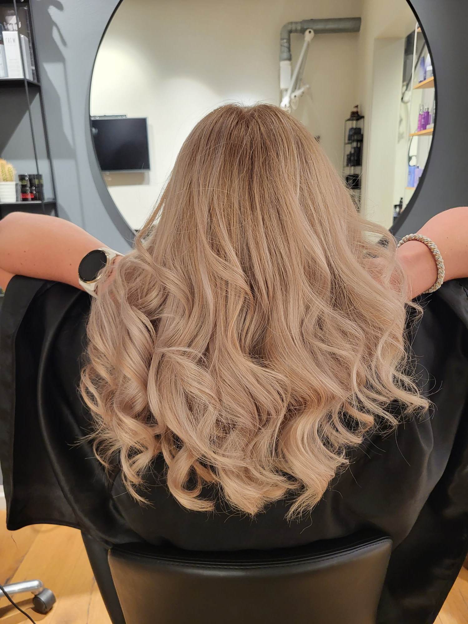 Prisoversigt - frisør Hair Castle i Hillerød